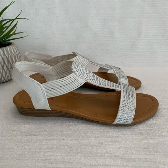 BONGO | Shoes | New Bongo Kiki White Vegan Leather Rhinestone Slingback ...